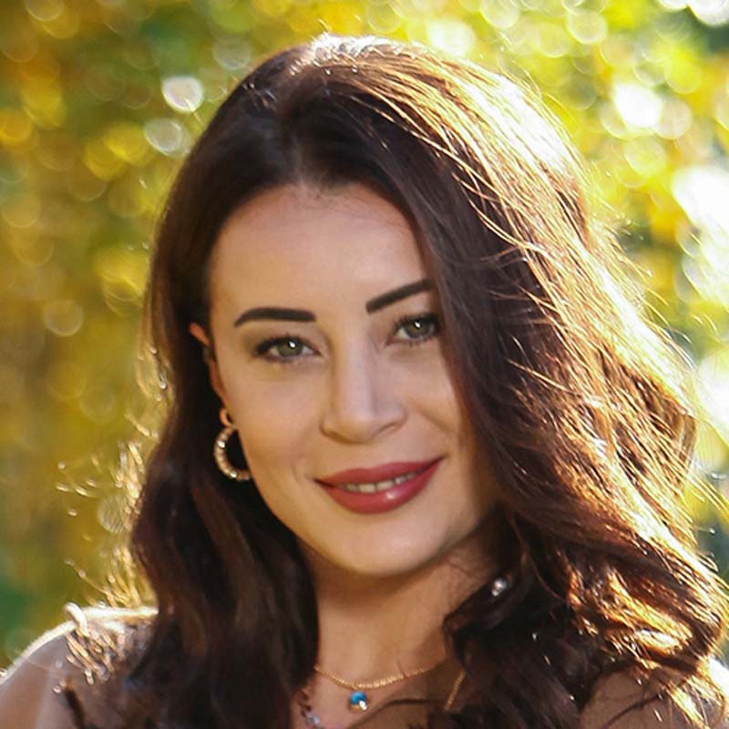 Comprar La Telenovela Melissa (Yeşil Vadi’nin Kızı) Completo en USB...